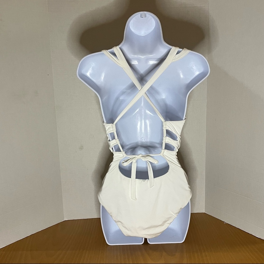 New Becca Skylar Color Code Plunge One Piece Swimsuit - Gem